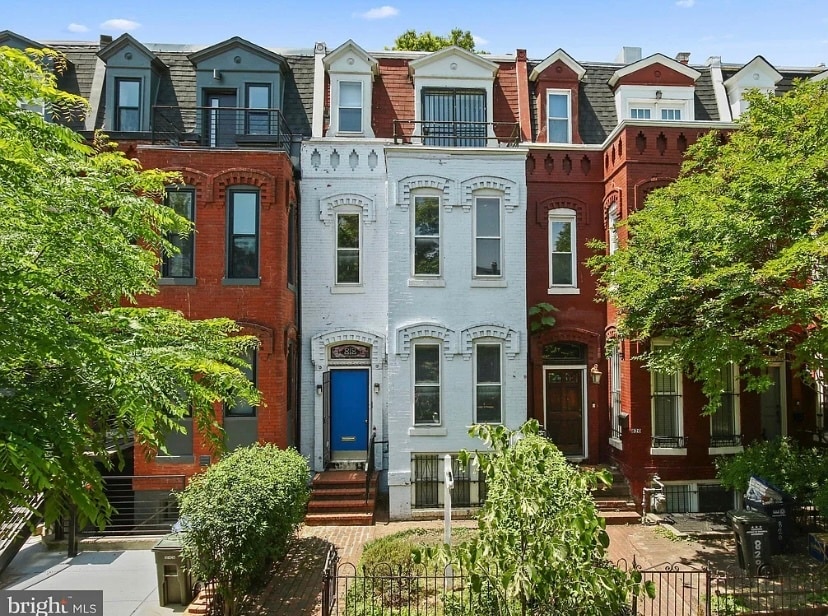 818 5th St NE, Washington, DC 20002 - Townhome Rentals in Washington DC ...