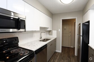 CityView on Meridian Rentals - Indianapolis, IN | Apartments.com