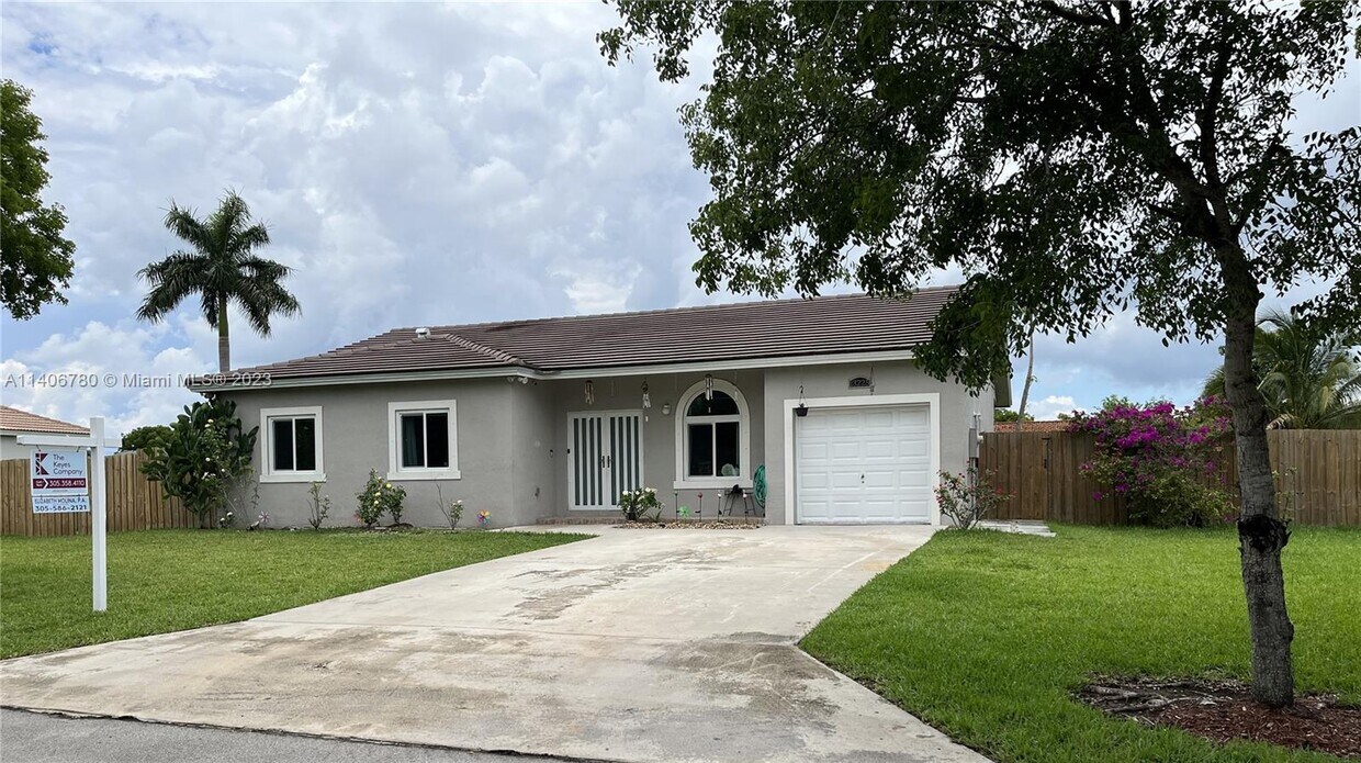 13225 SW 218th Terrace, Miami, FL 33170 - House Rental in Miami, FL ...