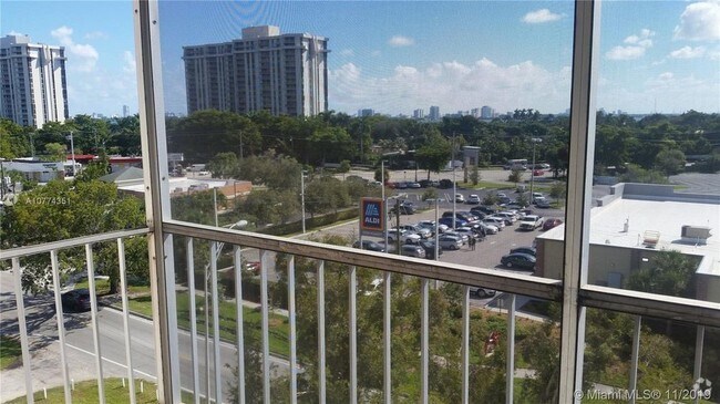 The Towers of Quayside Apartments for Rent with a Living Room - Miami, FL - Updated Today ...