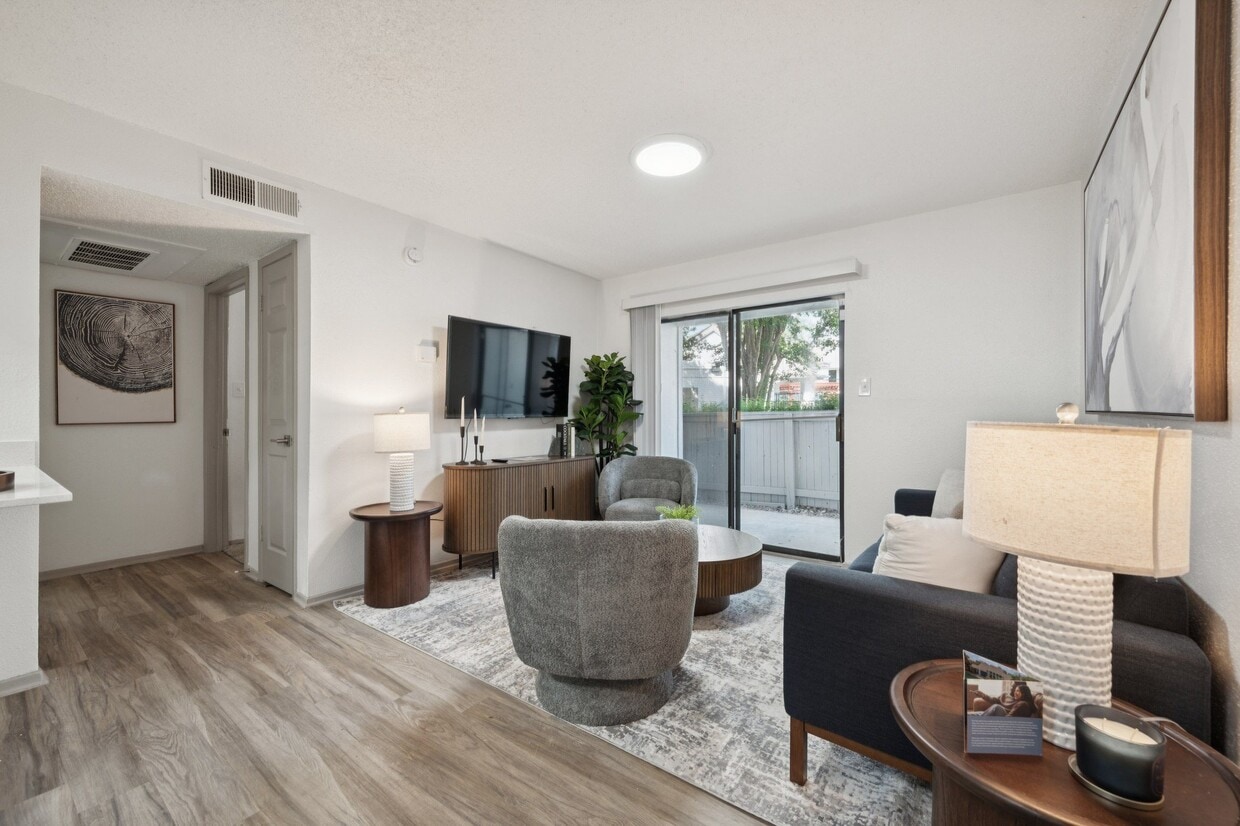 The Axel - 9024 Northgate Blvd Austin, TX 78758 | Apartments.com