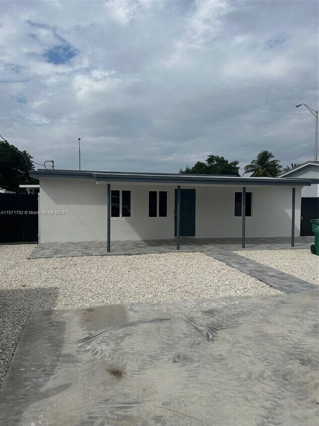 3327 NW 102nd St Unit 2, Miami, FL 33147 - Room for Rent in Miami, FL ...