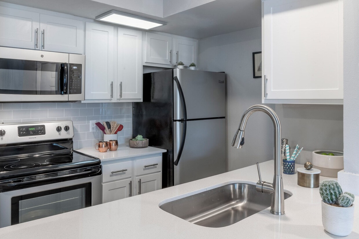 Solis at Winter Park - 7502 Sun Key Blvd Winter Park, FL 32792 ...