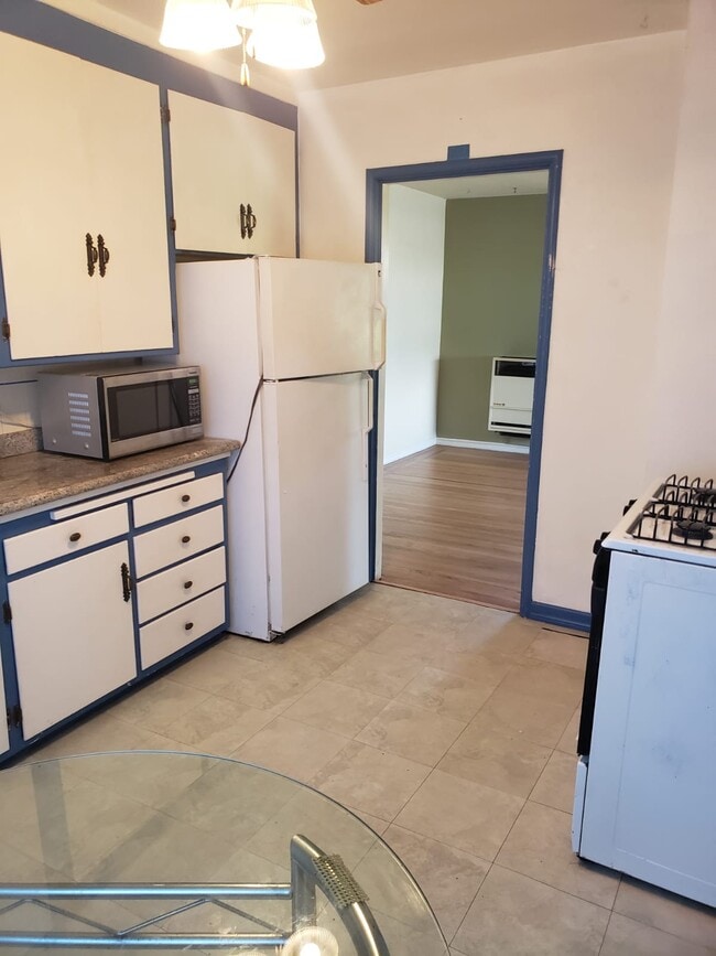 461 39th St, Richmond, CA 94805 - House Rental in Richmond, CA ...