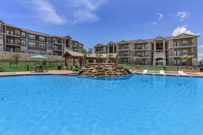 Vantage at Hutto - 1051 North Farm to Market 1660 Hutto, TX ...