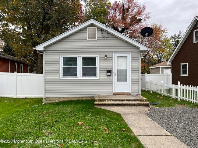 500 Harding Rd, Old Bridge, NJ 08879 - House Rental in Old Bridge, NJ ...