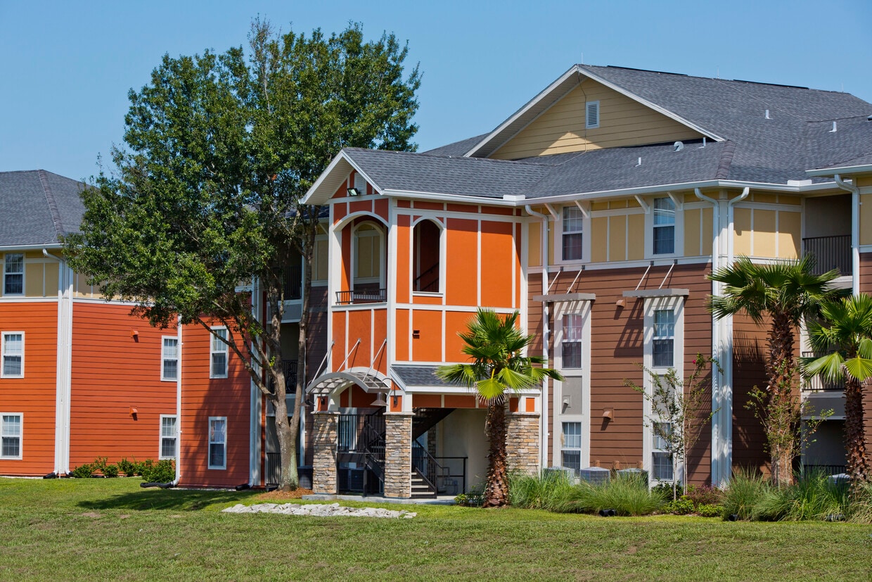 Knights Circle - 12440 Golden Knight Cir Orlando, FL 32817 | Apartments.com