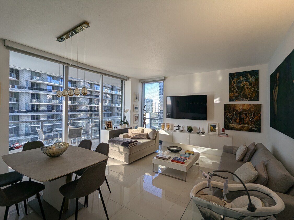 1050 Brickell Ave Unit 2520, Miami, FL 33131 - Condo for Rent in Miami, FL | Apartments.com