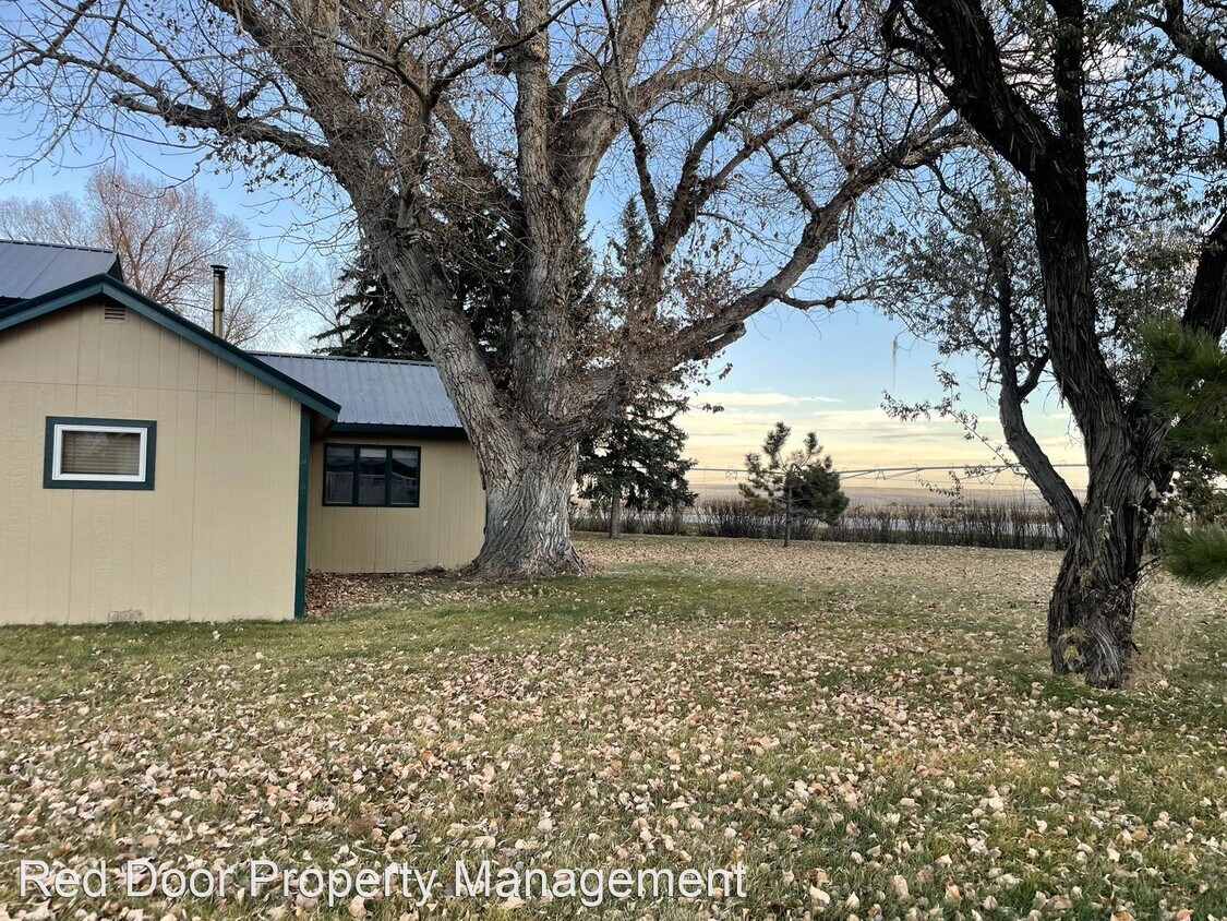 4092 Valier-Dupuyer Rd, Valier, MT 59486 - House Rental in Valier, MT ...