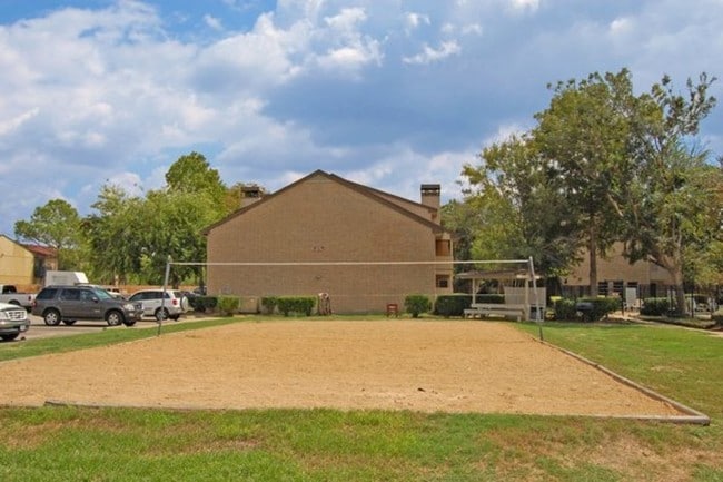 Angleton Manor Apartments - Angleton, TX | Apartments.com