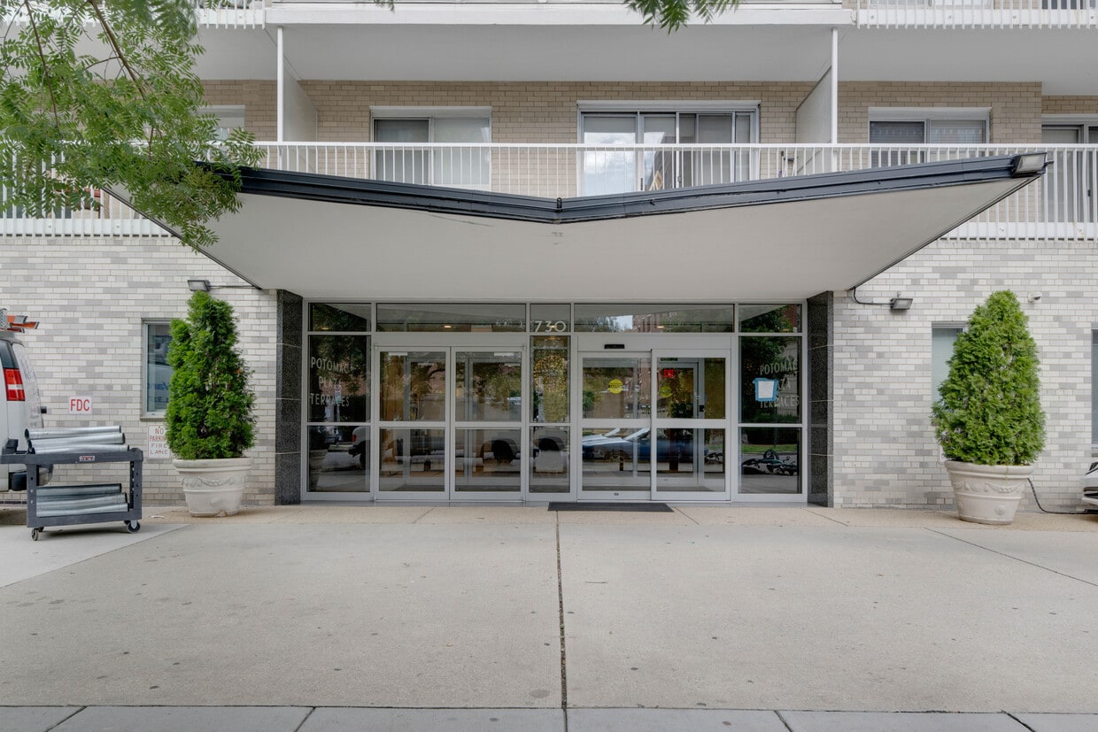 730 24th St NW Unit 619, Washington, DC 20037 - Condo for Rent in ...