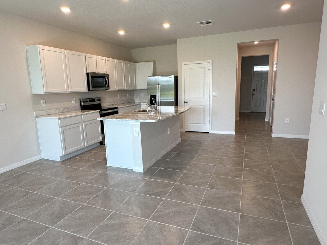 17640 Crescent Moon Lp Unit 17640, Lakewood Ranch, FL 34211 - Condo for ...