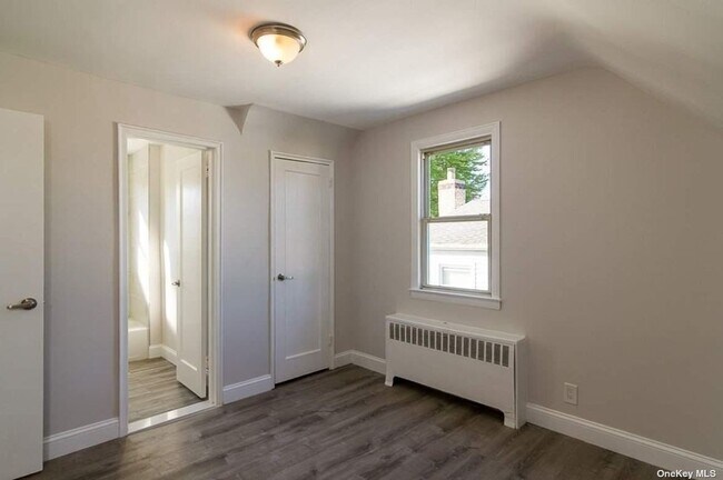 199-42 24Th Rd Unit 2, Queens, NY 11357 - Room for Rent in Queens, NY ...