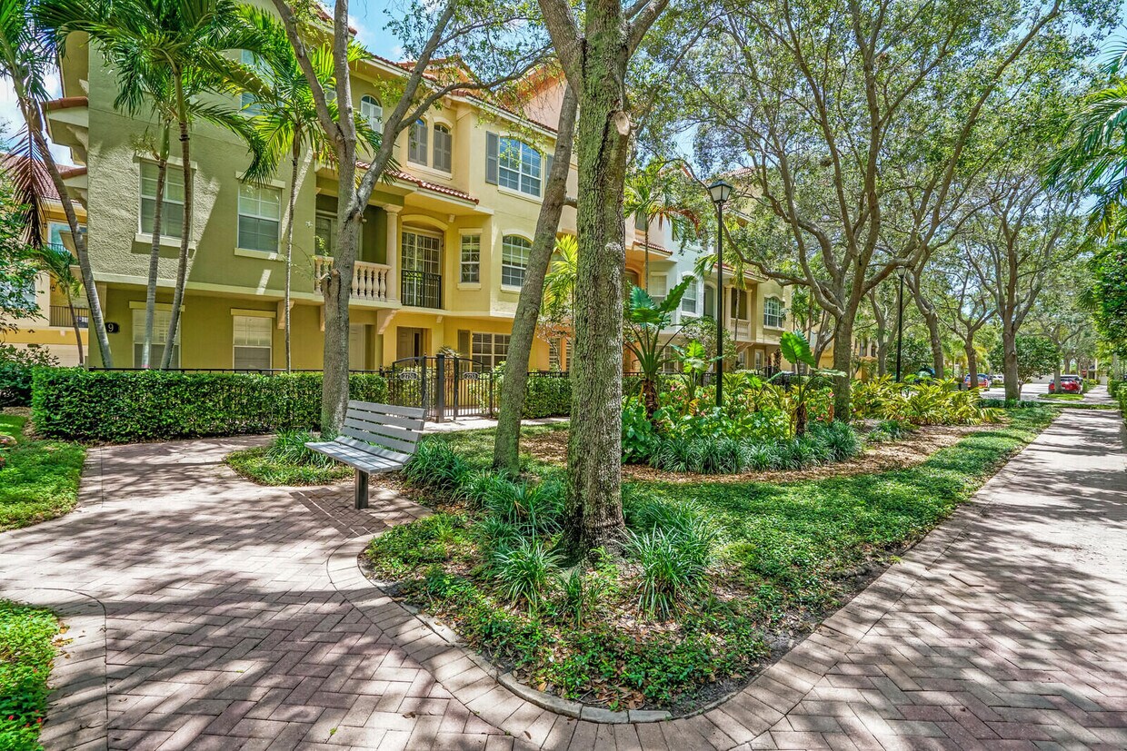2753 Ravella Way, Palm Beach Gardens, FL 33410 - Townhome Rentals in ...