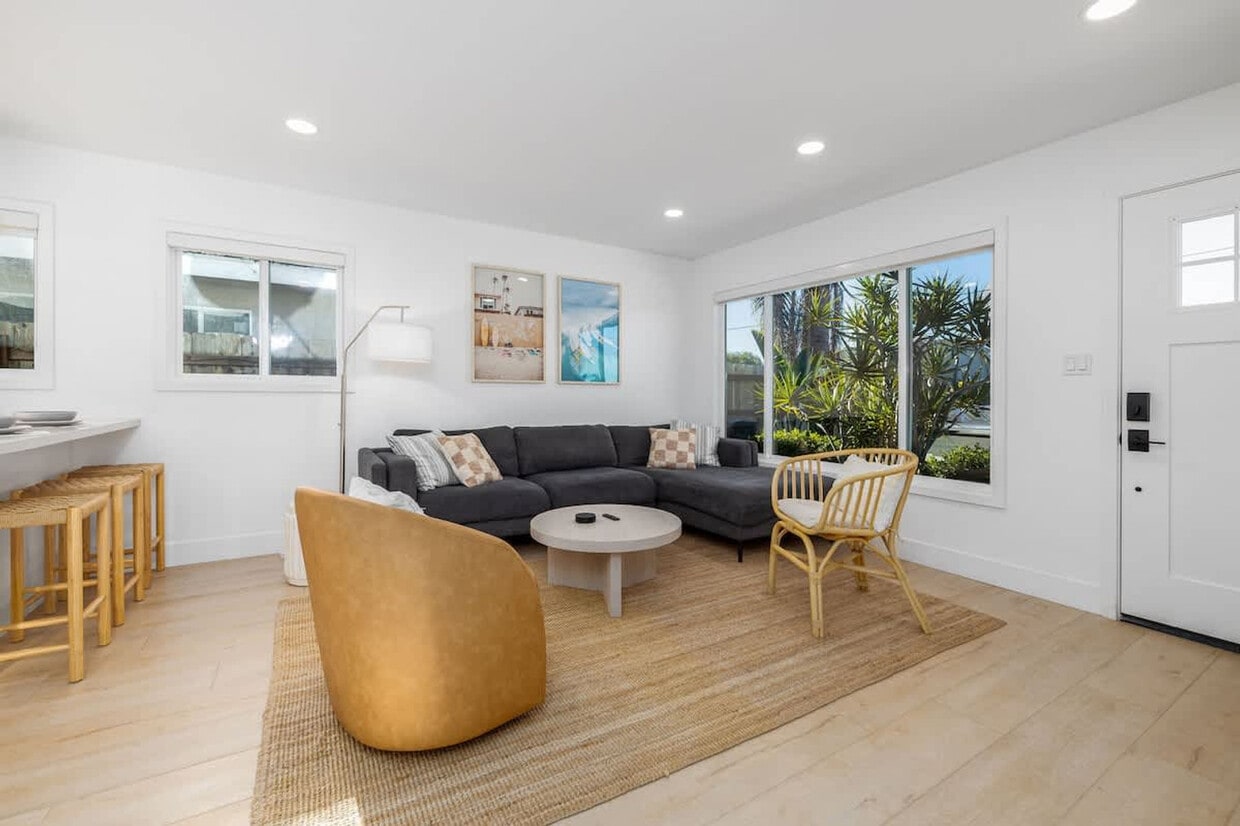 3725 Jefferson St Unit ID1388239P, Carlsbad, CA 92008 | Apartments.com