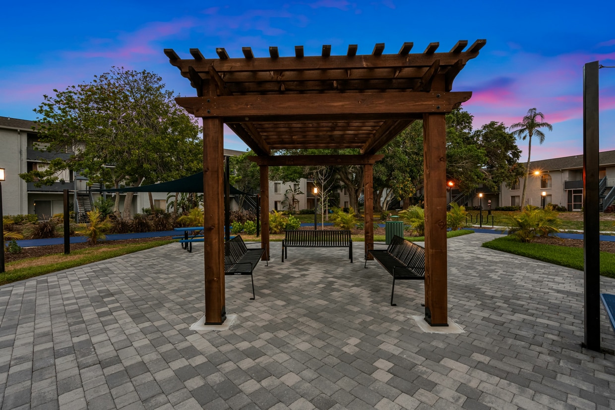 Osprey Pointe Apartment Homes - 1900 55th Ave S Saint Petersburg, FL ...