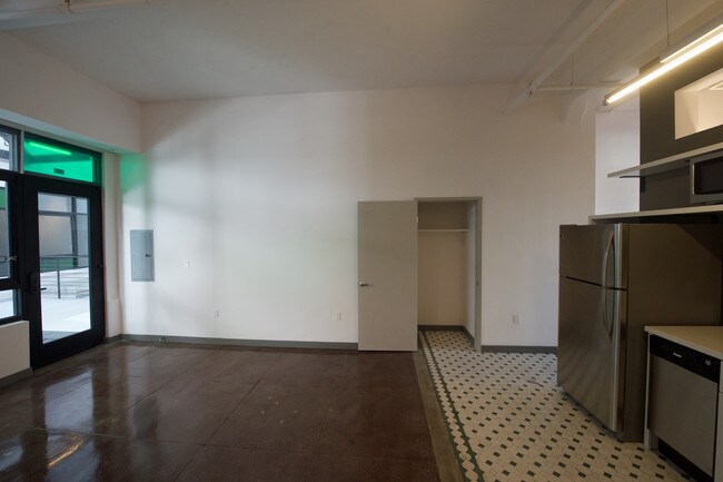 The Broadway Lofts Rentals - Los Angeles, CA | Apartments.com