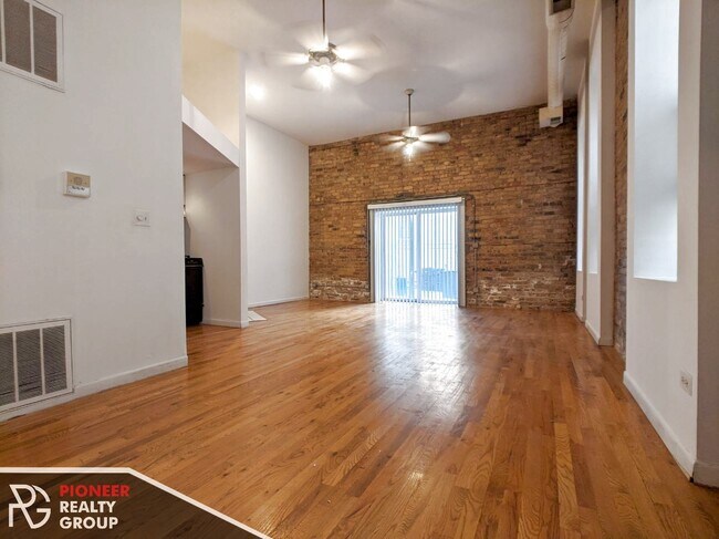 2047 N Hoyne Ave Unit GN, Chicago, IL 60647 - 2047 N Hoyne Ave Chicago ... 2047 N Hoyne Ave Unit GN, Chicago, IL 60647 - 2047 N Hoyne Ave Chicago ...