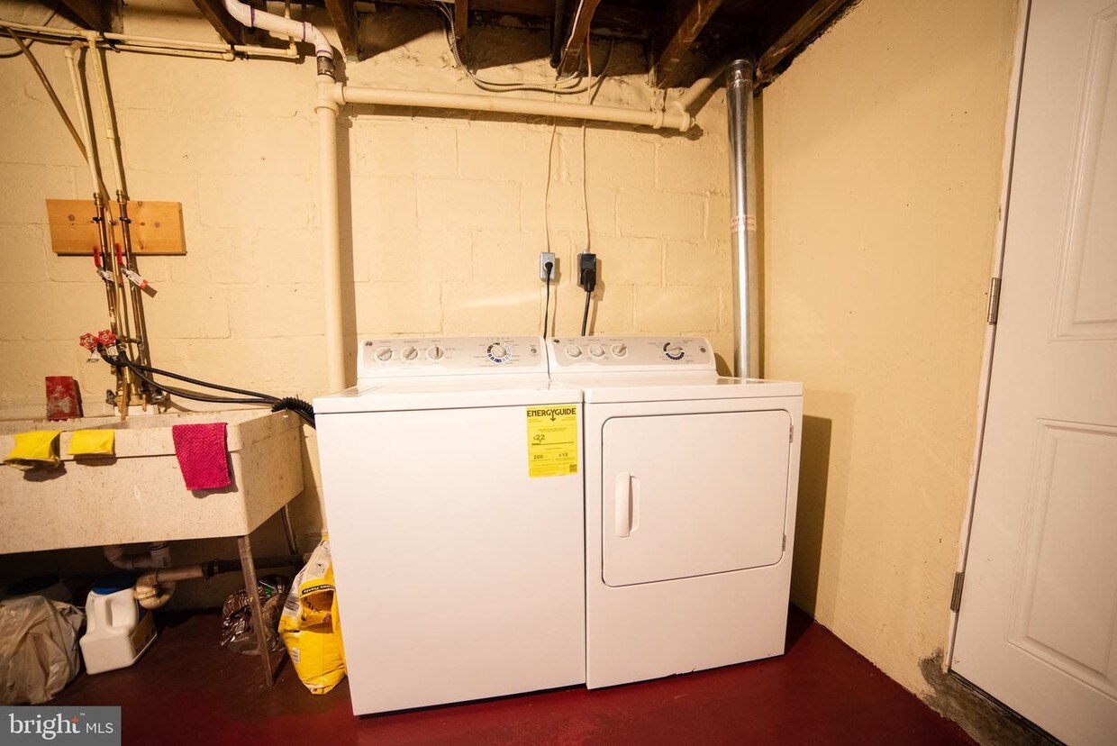 3810 Rokeby Rd, Baltimore, MD 21229 - Townhome Rentals in Baltimore MD ...