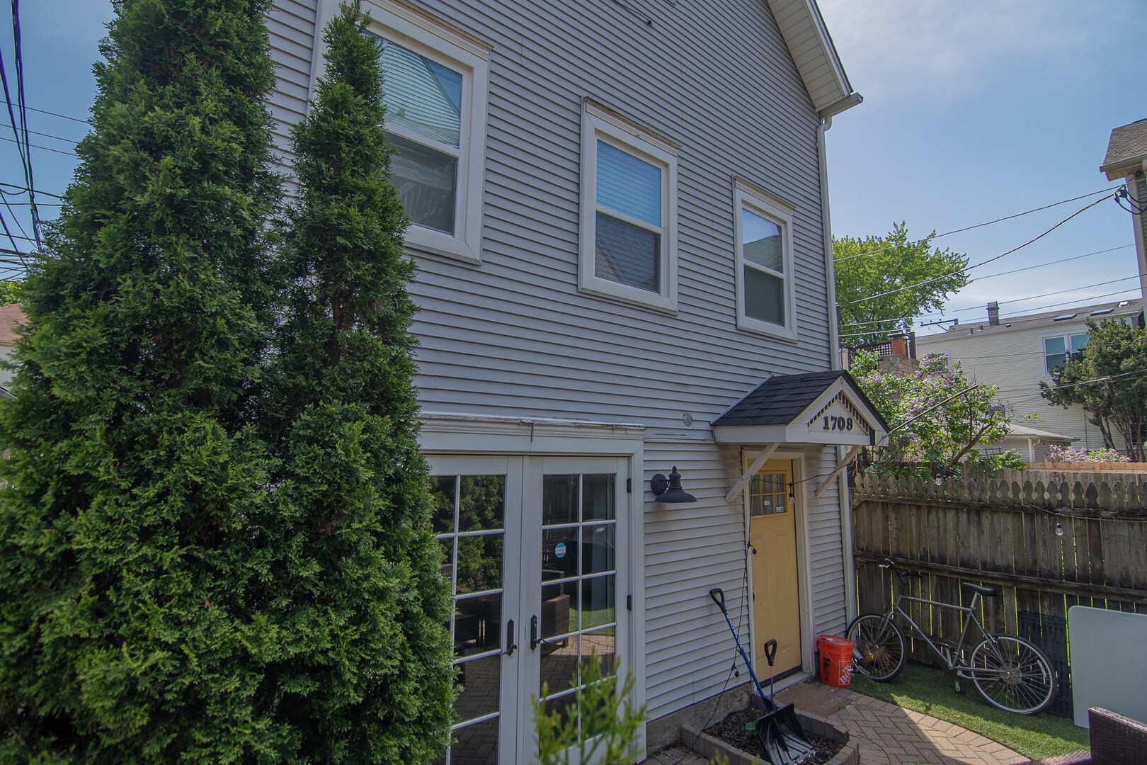 1709 W Barry Ave, Chicago, IL 60657 - House Rental in Chicago, IL ...
