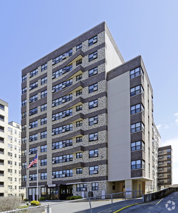 Heritage House Senior Apartments 62+ - 50 S Munn Ave East Orange, NJ ...