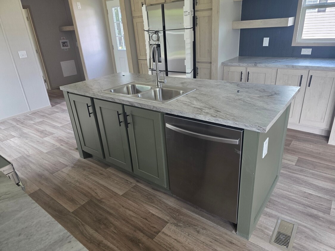 611 Wright Ln, Piney Green, NC 28544 | Apartments.com