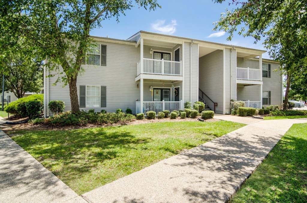 The Gates at Three Rivers Apartments - 11200 Three Rivers Rd Gulfport ...