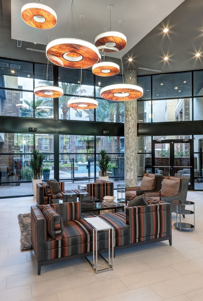 Memorial West - 14900 Memorial Dr Houston, TX | Apartments.com