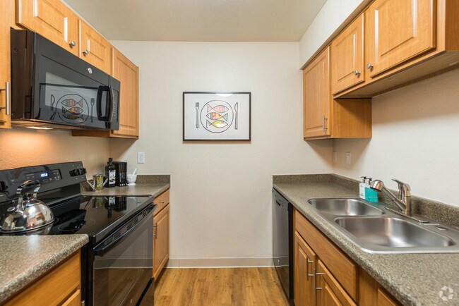 Pinnacle Ranch Condominiums Apartments for Rent with Gym/Fitness Center ...