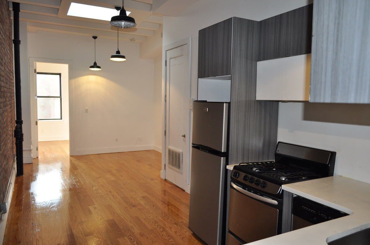 13 Humboldt St, Brooklyn, NY 11206 - 13 Humboldt St Brooklyn, NY 11206 ...
