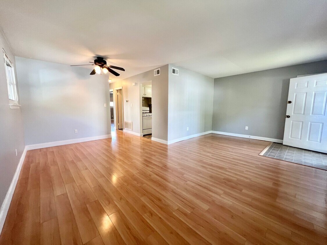 516 Corinthian Ave Unit A, Lester, PA 19029 - Room for Rent in Lester ...