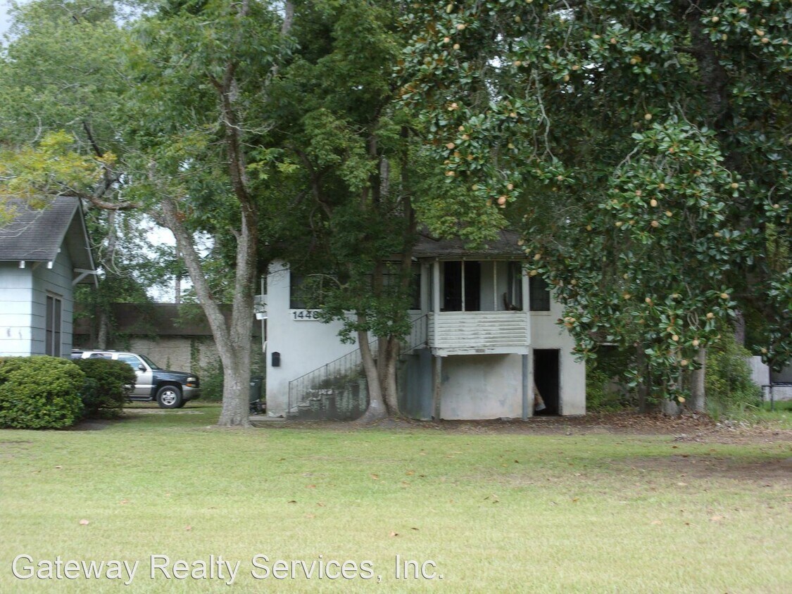 1448 Isabella St, Waycross, GA 31503 - House Rental in Waycross, GA ...