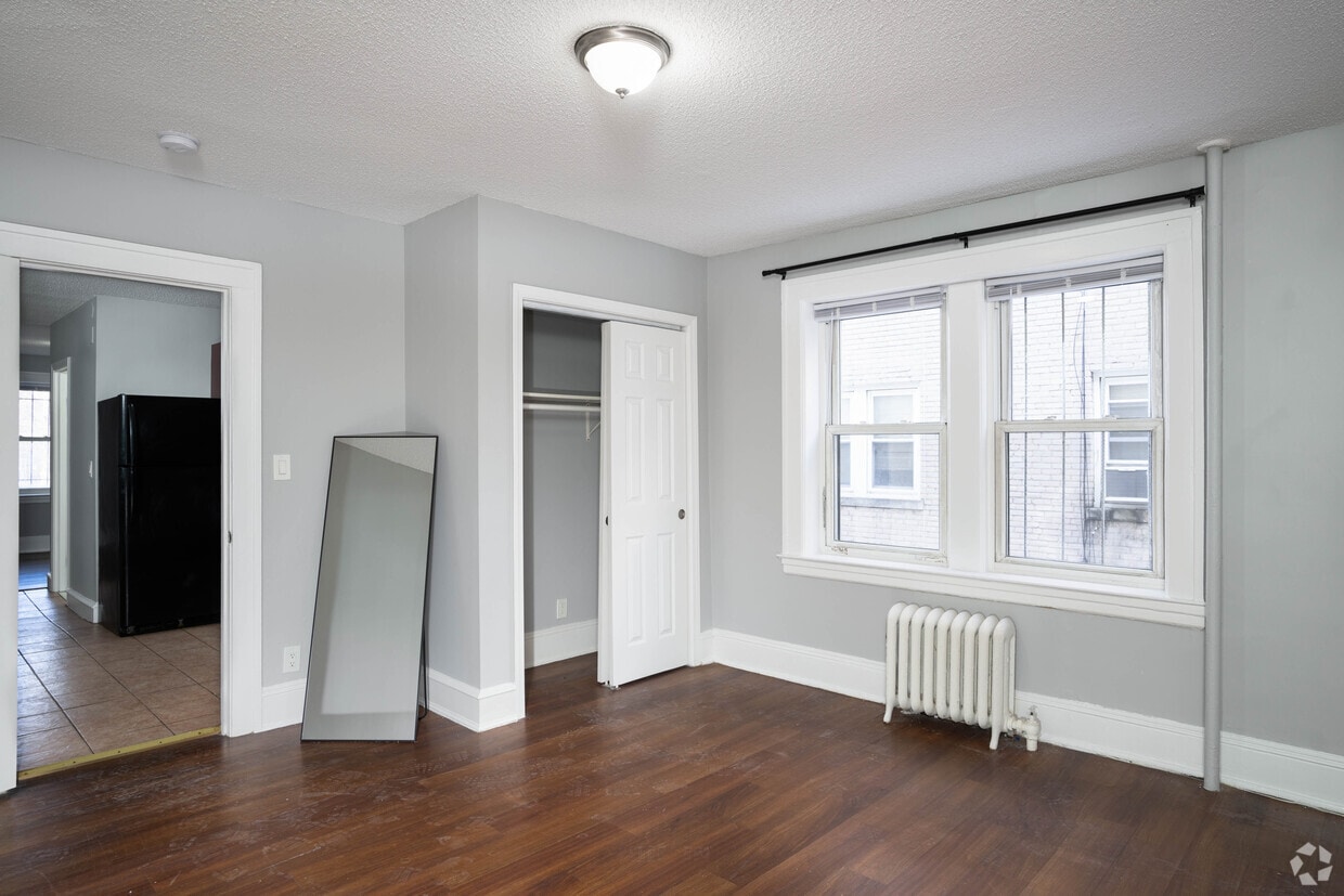 Residences at Barry Square - 299 Washington St Hartford, CT 06106 ...