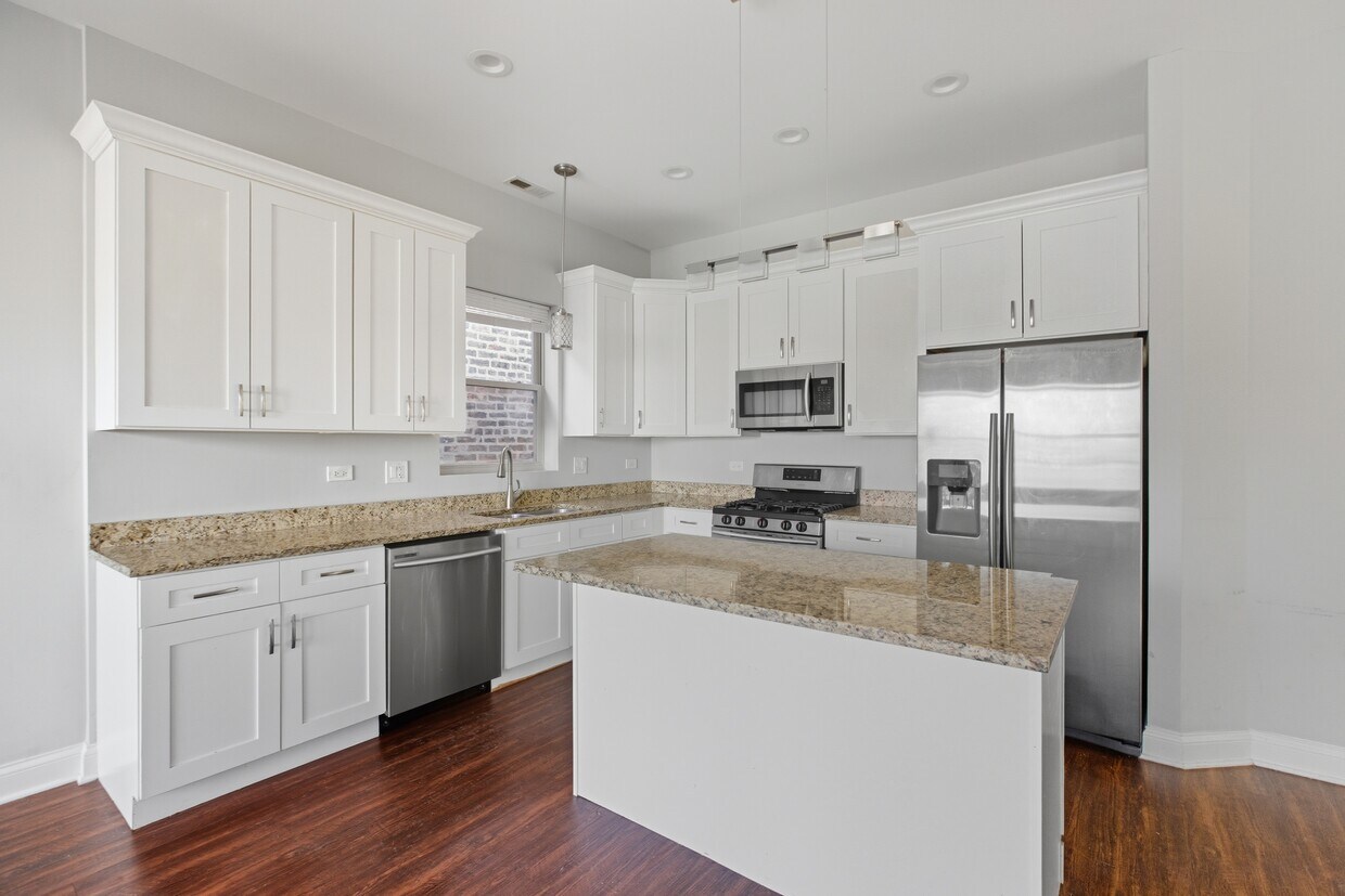 2253 W 19Th St Unit 3, Chicago, IL 60608 - Condo for Rent in Chicago ...