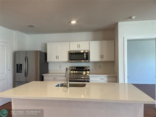 1230 NW 208th St, Miami Gardens, FL 33169 - House Rental in Miami ...