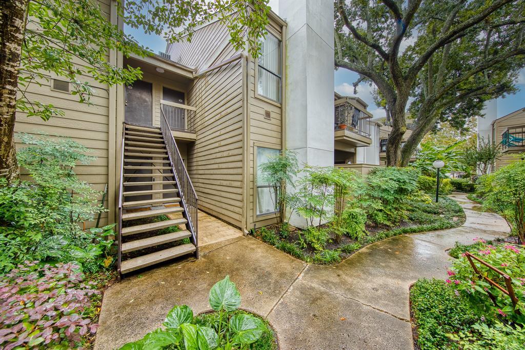 10047 Westpark Dr Unidad 19, Houston, TX 77042 - Condominio de renta en ...