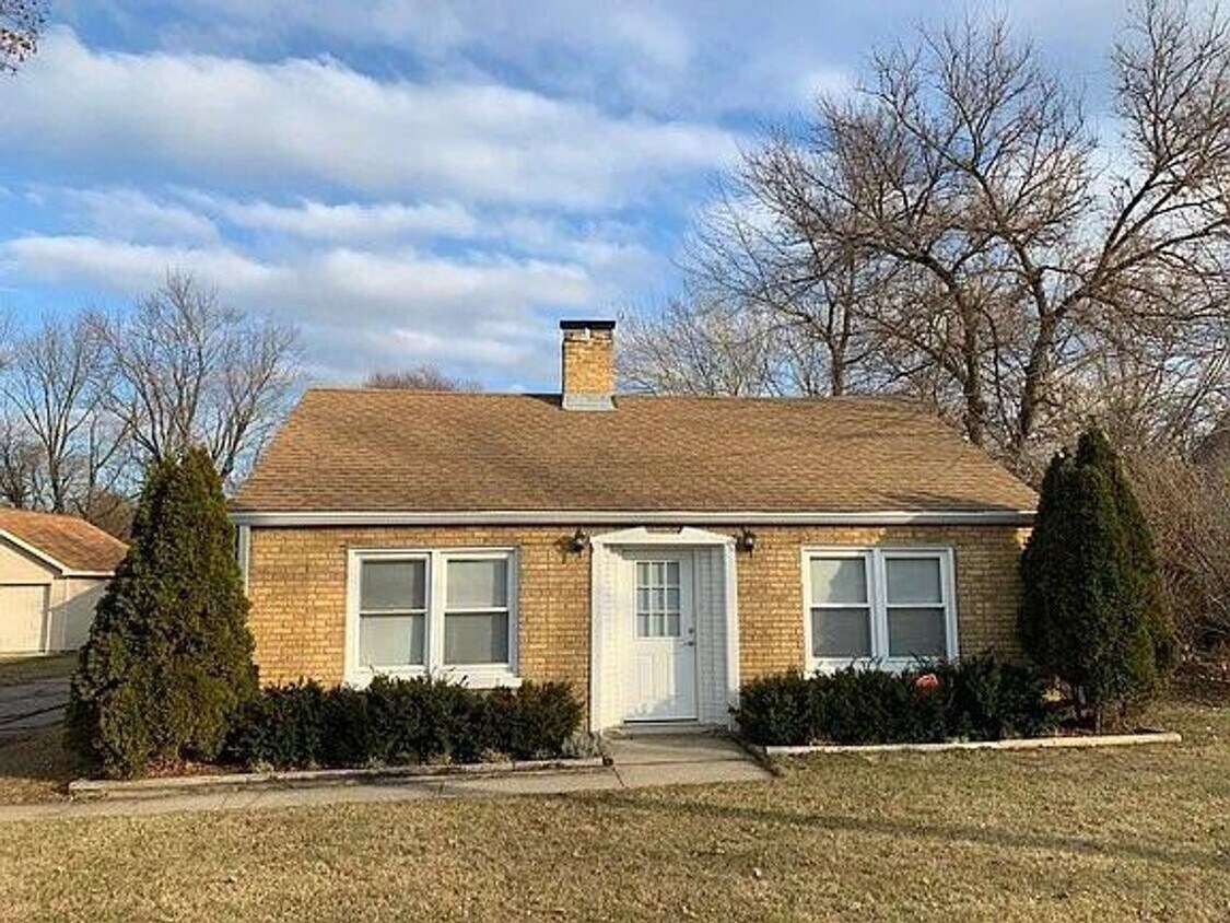 115 O'Plaine Rd, Gurnee, IL 60031 - House Rental in Gurnee, IL ...