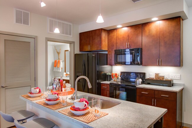 Veranda Highpointe Rentals - Denver, CO | Apartments.com