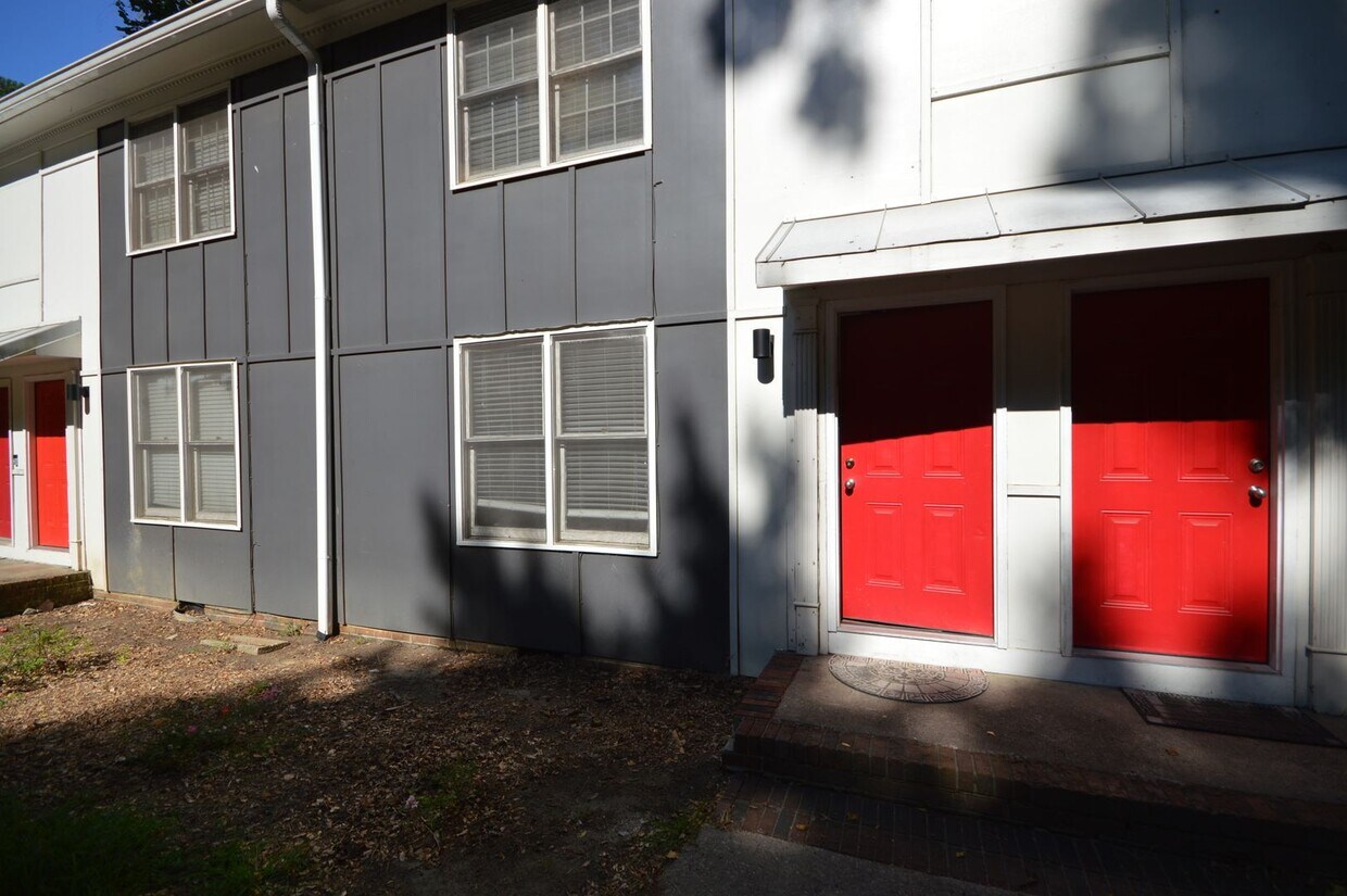 1210 Carlton Ave, Raleigh, NC 27606 - Townhome Rentals in Raleigh NC ...