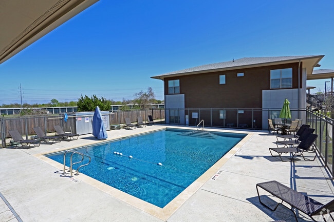 Waters at Willow Run - Apartments in Austin, TX | Apartments.com