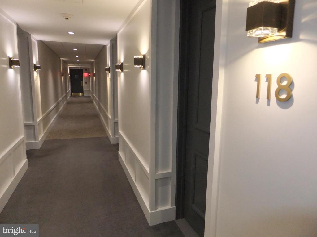 1655 Oakwood Dr Unit N118, Narberth, PA 19072 - Room for Rent in ...