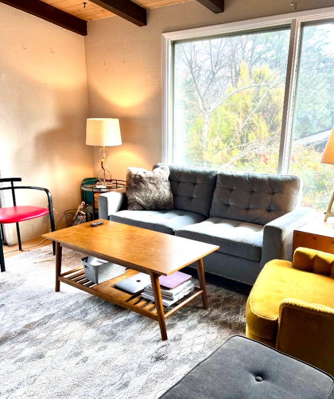 262 Gold Terrace, Jacksonville, OR 97530 | Apartments.com