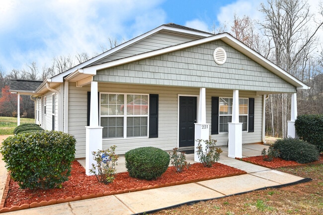 221 Shady Spring Way, Wellford, SC 29385 - House Rental in Wellford, SC ...