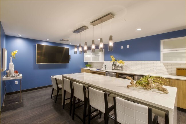 Sky on Main Apartments - 920 Main St Kansas City, MO | Apartments.com