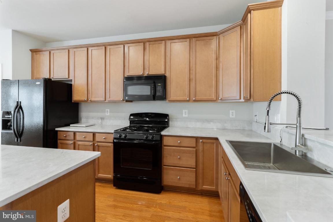 7672 Timbercross Ln, Glen Burnie, MD 21060 - Townhome Rentals in Glen ...