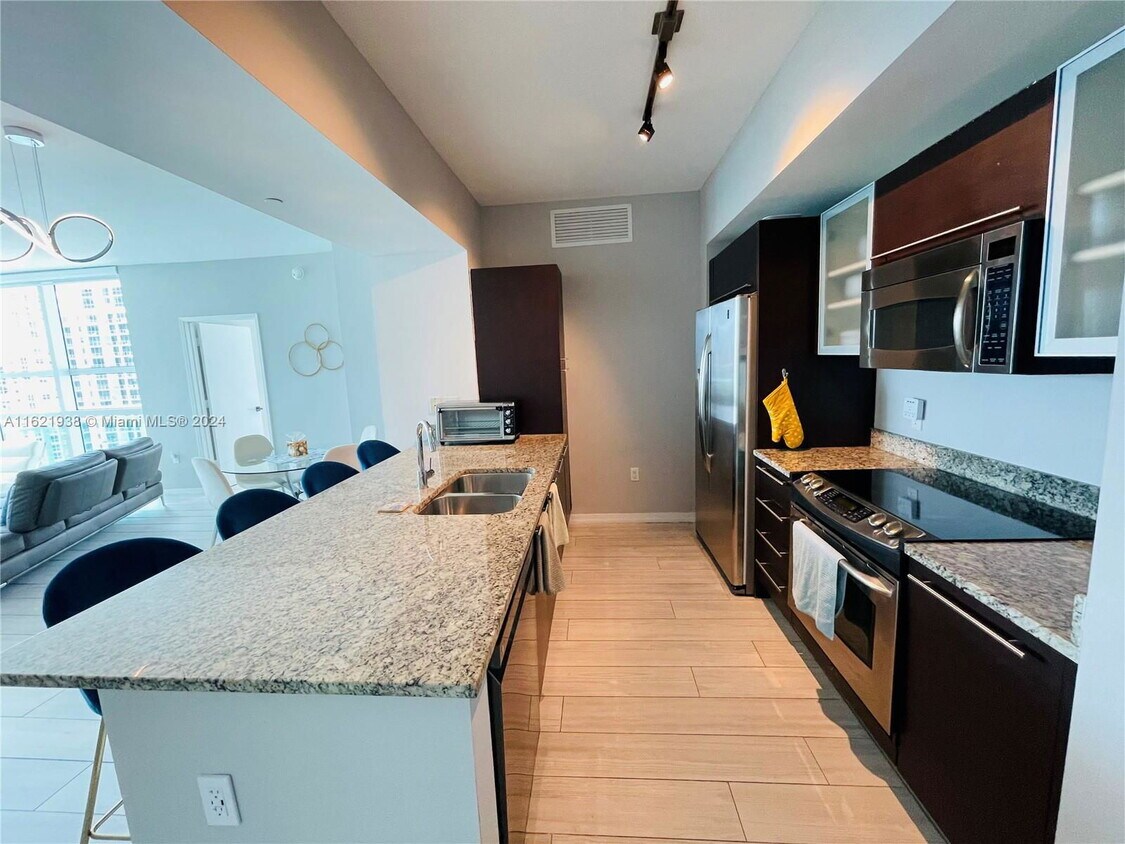 951 Brickell Ave Unit 2911, Miami, FL 33131 - Condo for Rent in Miami, FL | Apartments.com