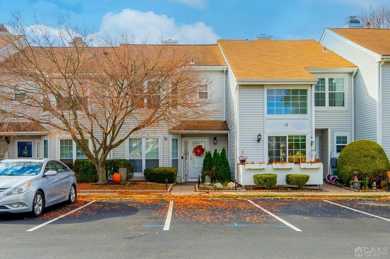 16 Ardsley Square Unit 16, Parlin, NJ 08859 - Condo for Rent in Parlin ...