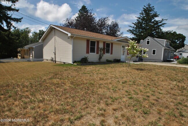 80 Breton Harbor Dr, Toms River, NJ 08753 - House Rental in Toms River ...