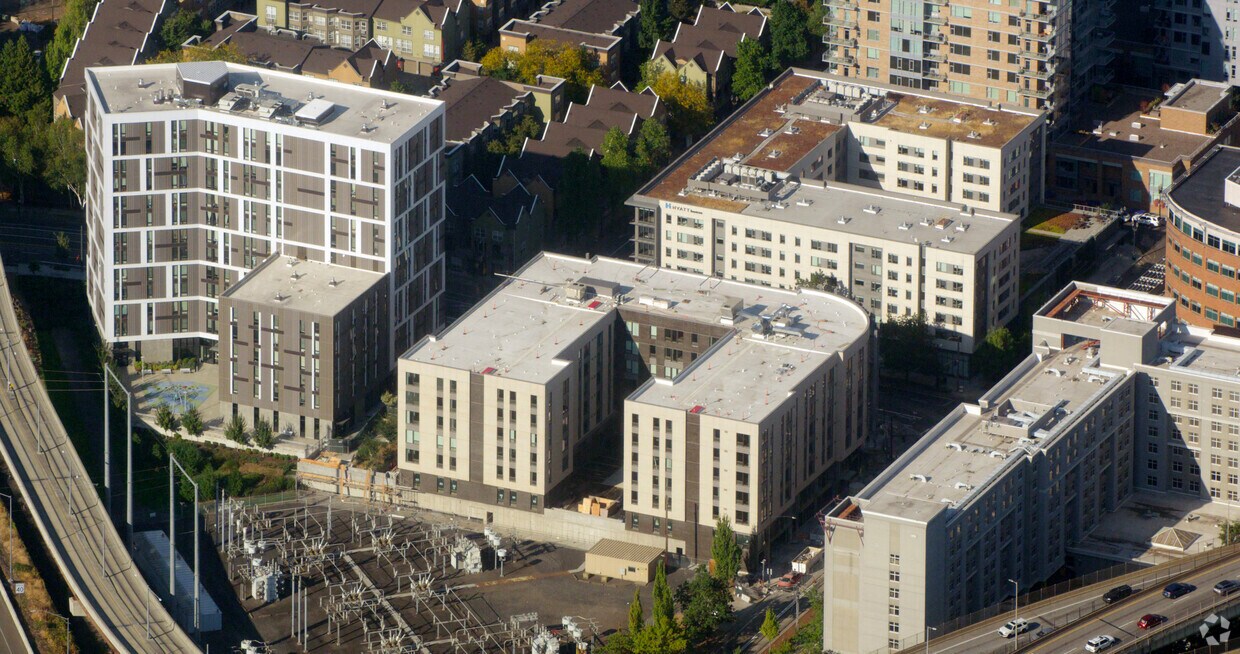 Waterleaf - 2065 S River Pky Portland, OR | Apartments.com