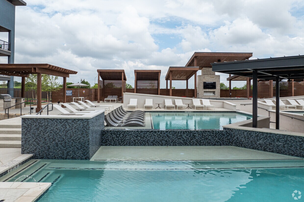 The Henley - Apartments in Grand Prairie, TX | Apartments.com